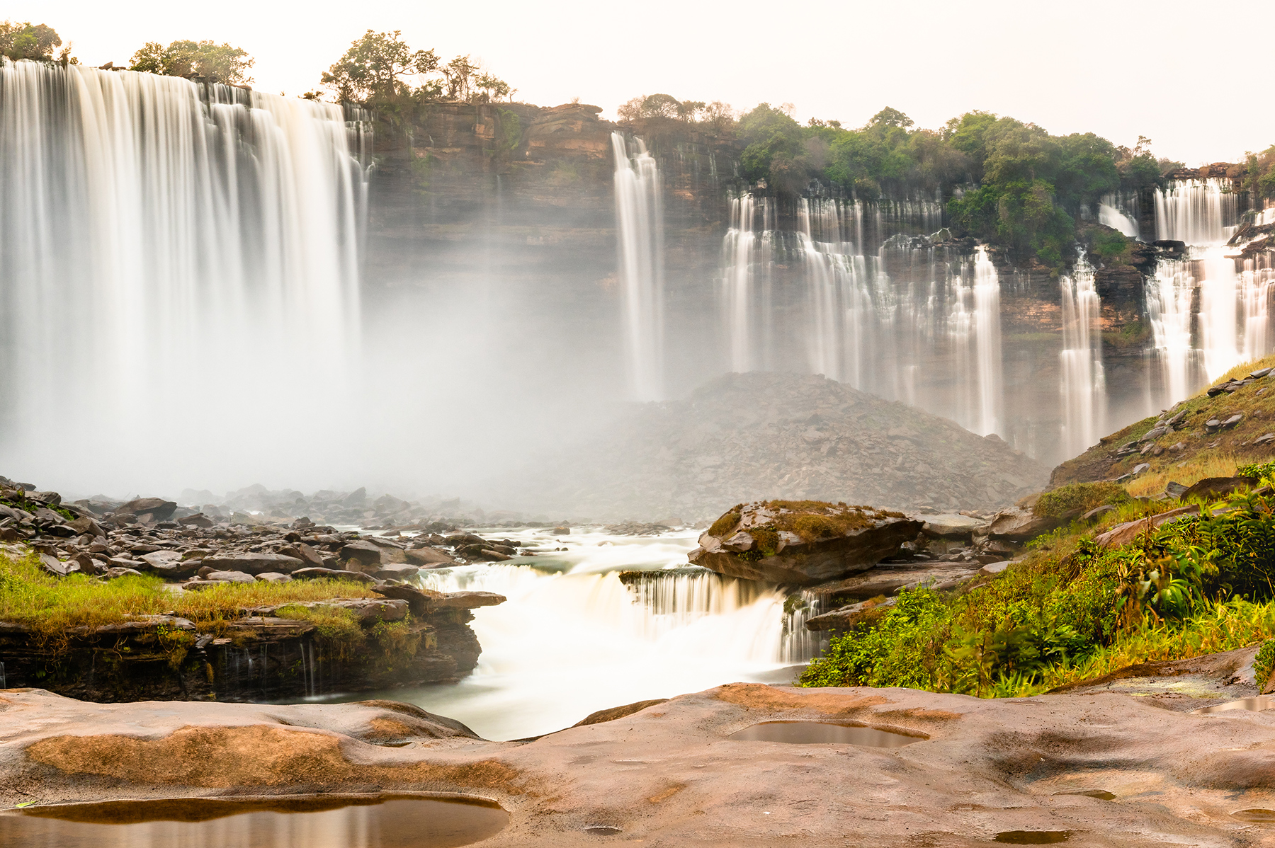 KALANDULA FALLS – Malanje Ndatalando – ZOLELA Happy Angola Travel